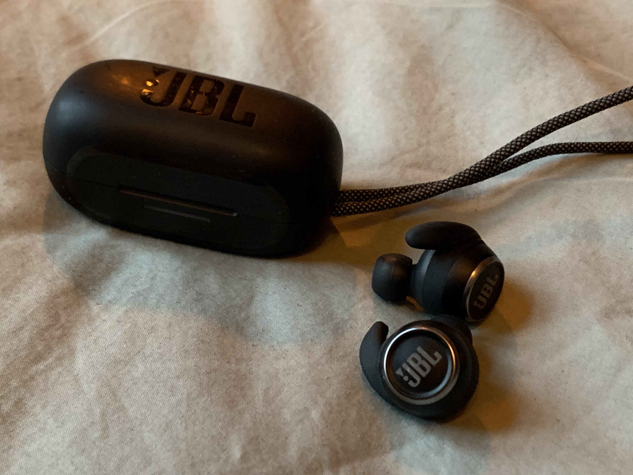 Review: JBL Reflect Mini NC oordopjes - Urban Runners